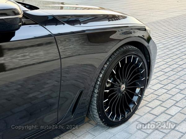 Brūns BMW 7 Series 2016 Tallina, ar dzinēja tilpumu 3.00 L un nobraukumu 350 tūkst. km par 21999 €, foto 9 vietnē AUTOMOTO.COM.LV