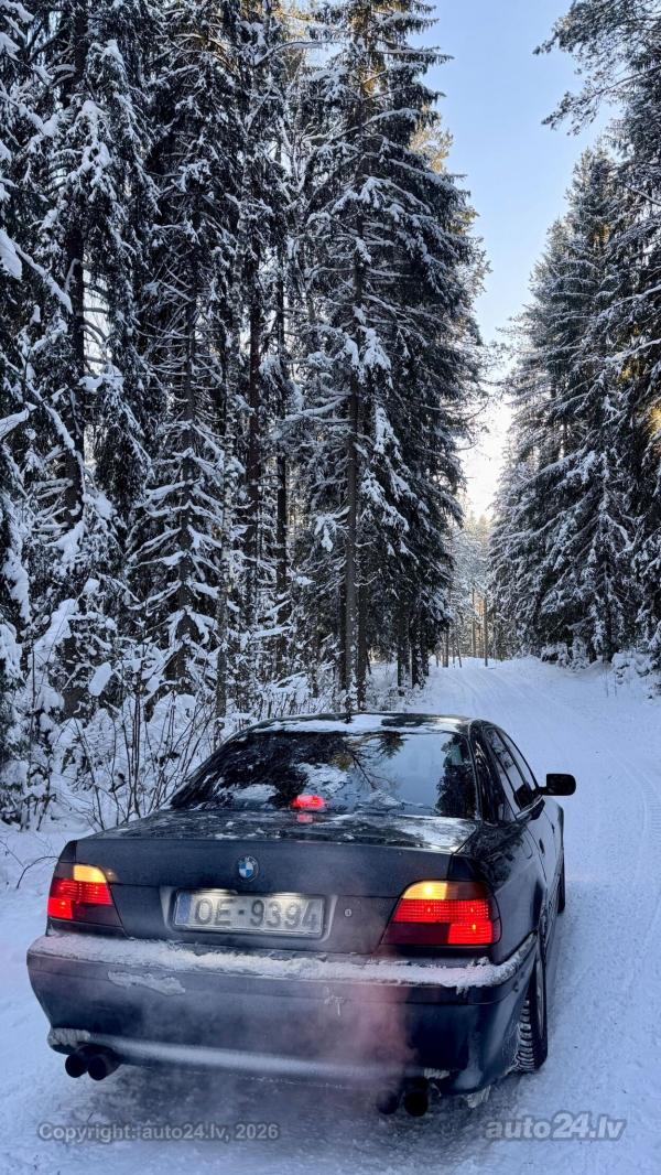Green BMW 7 Series 1998 in Riga, with an engine capacity of 3.00 L and mileage of 470 thousand km for 8900 €, photo 4 on AUTOMOTO.COM.LV