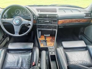 Pelēks BMW 7 Series 1991 Tartu, ar dzinēja tilpumu 5.00 L un nobraukumu 222 tūkst. km par 10500 €, foto 10 vietnē AUTOMOTO.COM.LV