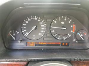 Pelēks BMW 7 Series 1991 Tartu, ar dzinēja tilpumu 5.00 L un nobraukumu 222 tūkst. km par 10500 €, foto 12 vietnē AUTOMOTO.COM.LV