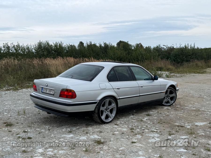 Pelēks BMW 7 Series 1999 Mustvē, ar dzinēja tilpumu 2.90 L un nobraukumu 320 tūkst. km par 2999 €, foto 11 vietnē AUTOMOTO.COM.LV