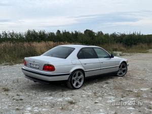 Pelēks BMW 7 Series 1999 Mustvē, ar dzinēja tilpumu 2.90 L un nobraukumu 320 tūkst. km par 2999 €, foto 12 vietnē AUTOMOTO.COM.LV