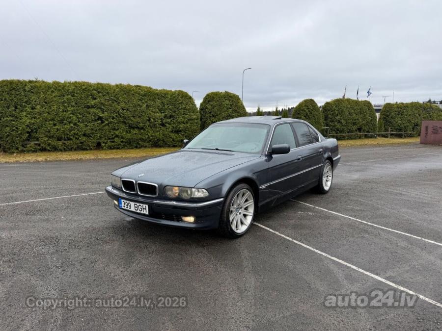 Pelēks BMW 7 Series 2000 Mustvē, ar dzinēja tilpumu 2.90 L un nobraukumu 0 tūkst. km par 3750 €, foto 1 vietnē AUTOMOTO.COM.LV