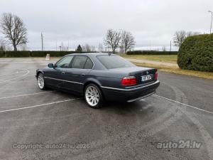 Pelēks BMW 7 Series 2000 Mustvē, ar dzinēja tilpumu 2.90 L un nobraukumu 0 tūkst. km par 3750 €, foto 8 vietnē AUTOMOTO.COM.LV