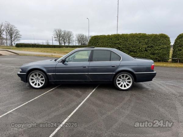 Pelēks BMW 7 Series 2000 Mustvē, ar dzinēja tilpumu 2.90 L un nobraukumu 0 tūkst. km par 3750 €, foto 8 vietnē AUTOMOTO.COM.LV