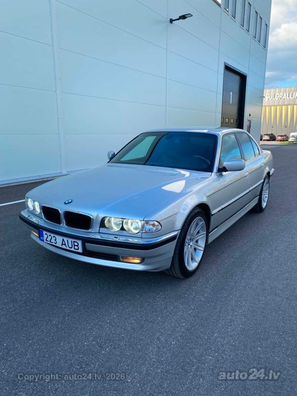 Pelēks BMW 7 Series 2000 Tallina, ar dzinēja tilpumu 2.90 L un nobraukumu 0 tūkst. km par 7500 €, foto 2 vietnē AUTOMOTO.COM.LV