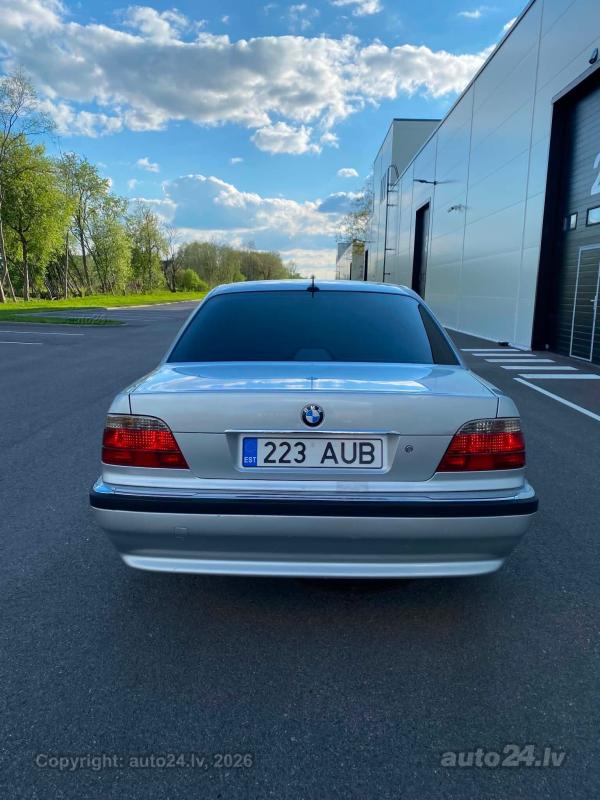 Pelēks BMW 7 Series 2000 Tallina, ar dzinēja tilpumu 2.90 L un nobraukumu 0 tūkst. km par 7500 €, foto 4 vietnē AUTOMOTO.COM.LV