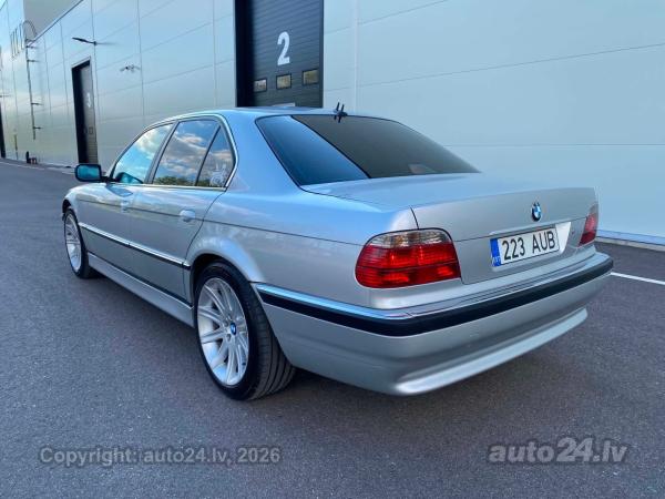 Pelēks BMW 7 Series 2000 Tallina, ar dzinēja tilpumu 2.90 L un nobraukumu 0 tūkst. km par 7500 €, foto 6 vietnē AUTOMOTO.COM.LV