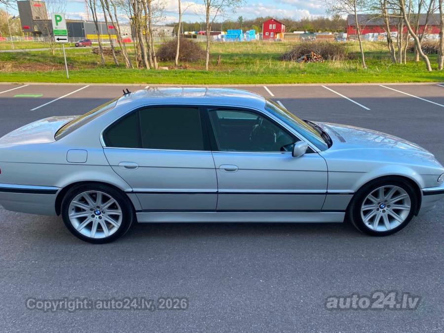 Grey BMW 7 Series 2000 in Tallinn, with an engine capacity of 2.90 L and mileage of 0 thousand km for 7500 €, photo 8 on AUTOMOTO.COM.LV