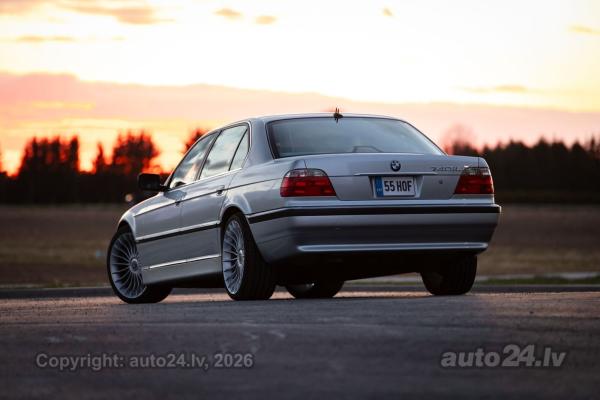 Pelēks BMW 7 Series 2001 Tartu, ar dzinēja tilpumu 4.40 L un nobraukumu 236 tūkst. km par 19500 €, foto 7 vietnē AUTOMOTO.COM.LV