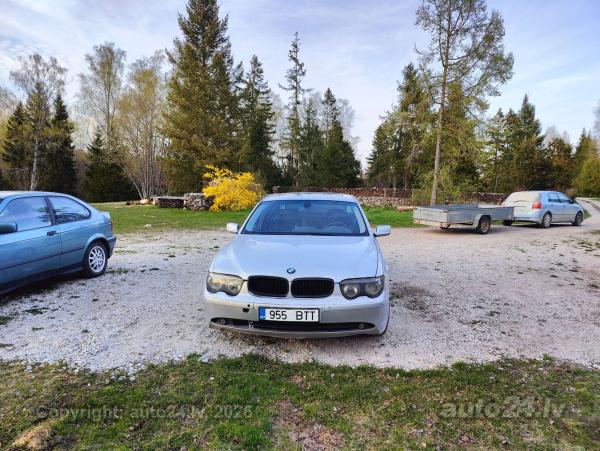 Pelēks BMW 7 Series 2002 Kuresāre, ar dzinēja tilpumu 3.00 L un nobraukumu 556 tūkst. km par 2300 €, foto 3 vietnē AUTOMOTO.COM.LV