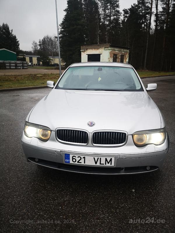 Pelēks BMW 7 Series 2003 Tallina, ar dzinēja tilpumu 3.00 L un nobraukumu 0 tūkst. km par 6000 €, foto 1 vietnē AUTOMOTO.COM.LV