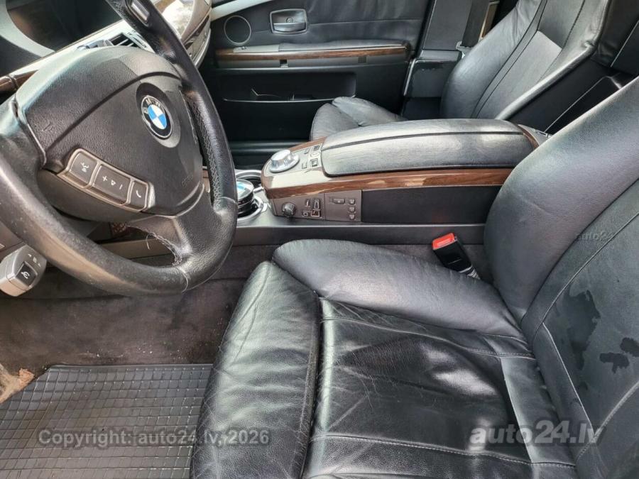 Grey BMW 7 Series 2003 in Tallinn, with an engine capacity of 3.00 L and mileage of 470 thousand km for 2700 €, photo 8 on AUTOMOTO.COM.LV