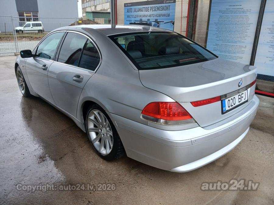 Pelēks BMW 7 Series 2003 Rakvere, ar dzinēja tilpumu 3.60 L un nobraukumu 352 tūkst. km par 2000 €, foto 3 vietnē AUTOMOTO.COM.LV