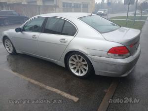 Pelēks BMW 7 Series 2003 Rakvere, ar dzinēja tilpumu 3.60 L un nobraukumu 352 tūkst. km par 2000 €, foto 6 vietnē AUTOMOTO.COM.LV