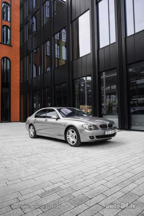 Grey BMW 7 Series 2005 in Tallinn, with an engine capacity of 3.00 L and mileage of 290 thousand km for 4990 €, photo 1 on AUTOMOTO.COM.LV