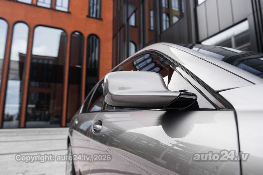 Grey BMW 7 Series 2005 in Tallinn, with an engine capacity of 3.00 L and mileage of 290 thousand km for 4990 €, photo 7 on AUTOMOTO.COM.LV