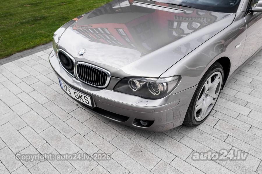 Grey BMW 7 Series 2005 in Tallinn, with an engine capacity of 3.00 L and mileage of 290 thousand km for 4990 €, photo 10 on AUTOMOTO.COM.LV