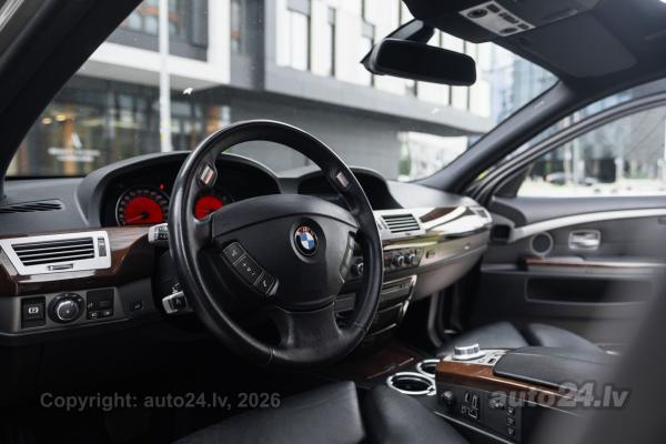 Grey BMW 7 Series 2005 in Tallinn, with an engine capacity of 3.00 L and mileage of 290 thousand km for 4990 €, photo 10 on AUTOMOTO.COM.LV