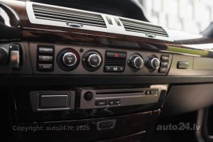 Grey BMW 7 Series 2005 in Tallinn, with an engine capacity of 3.00 L and mileage of 290 thousand km for 4990 €, photo 21 on AUTOMOTO.COM.LV