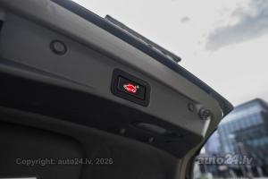 Grey BMW 7 Series 2005 in Tallinn, with an engine capacity of 3.00 L and mileage of 290 thousand km for 4990 €, photo 31 on AUTOMOTO.COM.LV