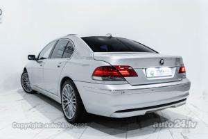 Pelēks BMW 7 Series 2006 Tallina, ar dzinēja tilpumu 3.00 L un nobraukumu 334 tūkst. km par 5500 €, foto 9 vietnē AUTOMOTO.COM.LV