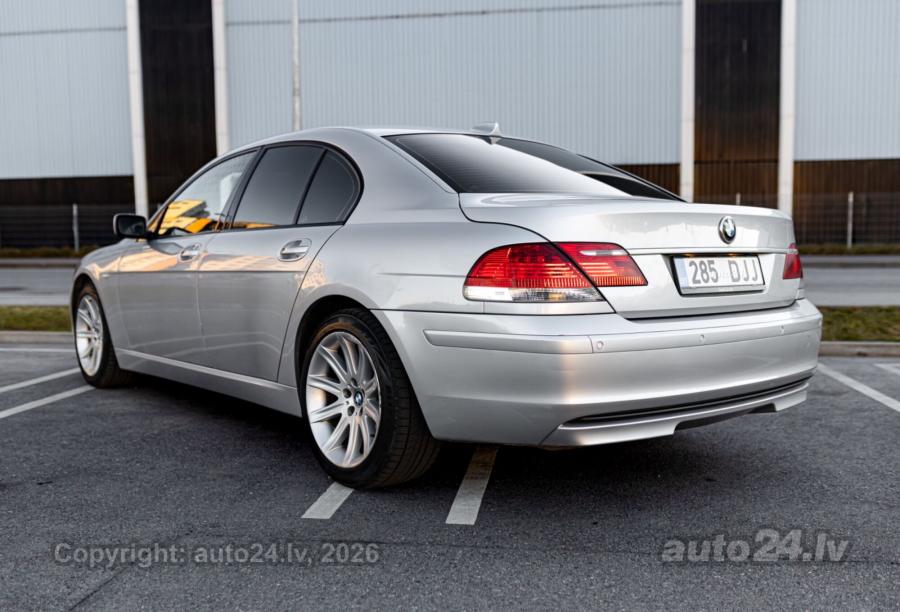 Grey BMW 7 Series 2007 in Tallinn, with an engine capacity of 3.00 L and mileage of 236 thousand km for 5999 €, photo 7 on AUTOMOTO.COM.LV