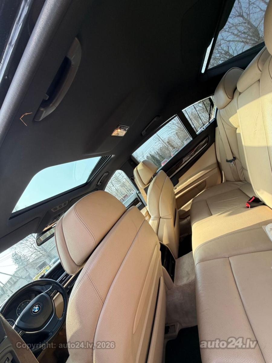 Grey BMW 7 Series 2009 in Parnu, with an engine capacity of 3.00 L and mileage of 294 thousand km for 10999 €, photo 10 on AUTOMOTO.COM.LV
