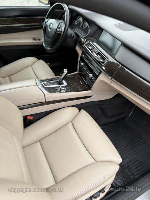 Grey BMW 7 Series 2009 in Narva, with an engine capacity of 3.00 L and mileage of 227 thousand km for 11500 €, photo 9 on AUTOMOTO.COM.LV