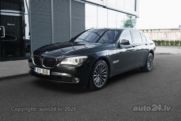 Pelēks BMW 7 Series 2009 Tallina, ar dzinēja tilpumu 3.00 L un nobraukumu 231 tūkst. km par 6900 €, foto 2 vietnē AUTOMOTO.COM.LV