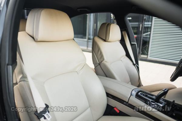 Pelēks BMW 7 Series 2009 Tallina, ar dzinēja tilpumu 3.00 L un nobraukumu 231 tūkst. km par 6900 €, foto 8 vietnē AUTOMOTO.COM.LV