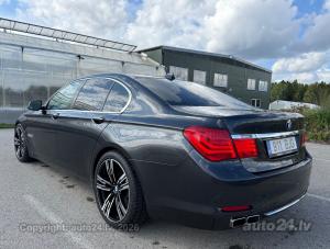 Pelēks BMW 7 Series 2009 Tallina, ar dzinēja tilpumu 3.00 L un nobraukumu 230 tūkst. km par 10000 €, foto 5 vietnē AUTOMOTO.COM.LV