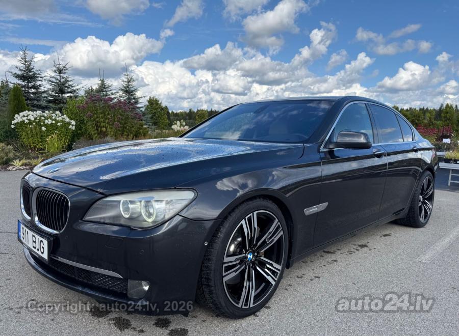 Pelēks BMW 7 Series 2009 Tallina, ar dzinēja tilpumu 3.00 L un nobraukumu 230 tūkst. km par 10000 €, foto 7 vietnē AUTOMOTO.COM.LV