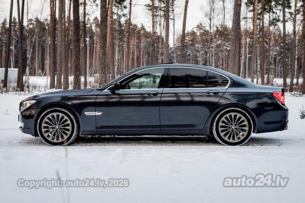 Grey BMW 7 Series 2010 in Tallinn, with an engine capacity of 3.00 L and mileage of 385 thousand km for 8600 €, photo 5 on AUTOMOTO.COM.LV