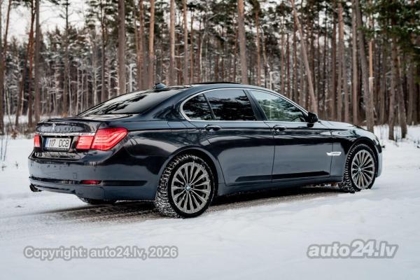 Grey BMW 7 Series 2010 in Tallinn, with an engine capacity of 3.00 L and mileage of 385 thousand km for 8600 €, photo 9 on AUTOMOTO.COM.LV