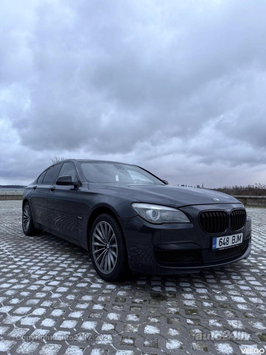 Grey BMW 7 Series 2010 in Tallinn, with an engine capacity of 3.00 L and mileage of 295 thousand km for 9500 €, photo 1 on AUTOMOTO.COM.LV