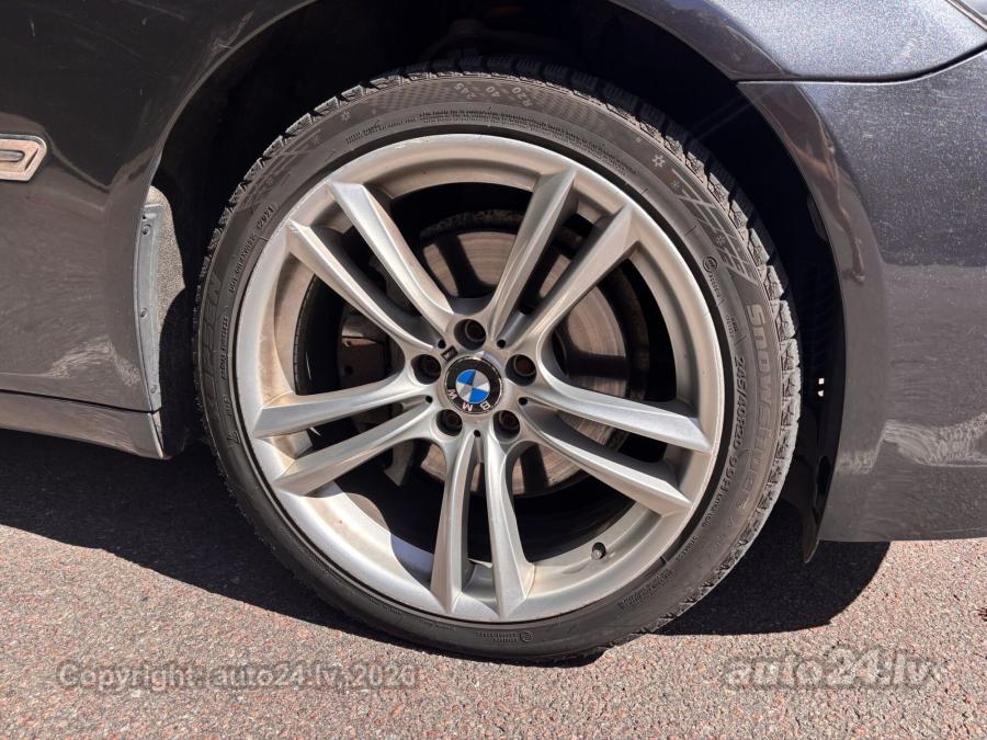 Pelēks BMW 7 Series 2010 Tallina, ar dzinēja tilpumu 3.00 L un nobraukumu 279 tūkst. km par 10900 €, foto 5 vietnē AUTOMOTO.COM.LV
