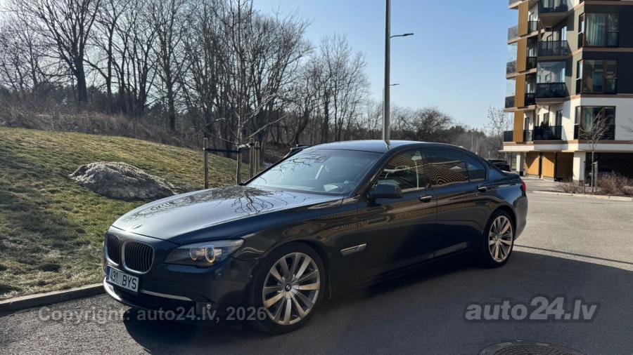 Grey BMW 7 Series 2011 in Tallinn, with an engine capacity of 3.00 L and mileage of 389 thousand km for 6900 €, photo 9 on AUTOMOTO.COM.LV