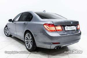 Pelēks BMW 7 Series 2012 Tallina, ar dzinēja tilpumu 3.00 L un nobraukumu 274 tūkst. km par 10990 €, foto 7 vietnē AUTOMOTO.COM.LV