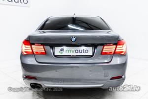 Pelēks BMW 7 Series 2012 Tallina, ar dzinēja tilpumu 3.00 L un nobraukumu 274 tūkst. km par 10990 €, foto 8 vietnē AUTOMOTO.COM.LV