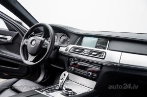 Pelēks BMW 7 Series 2012 Tallina, ar dzinēja tilpumu 3.00 L un nobraukumu 291 tūkst. km par 12999 €, foto 12 vietnē AUTOMOTO.COM.LV