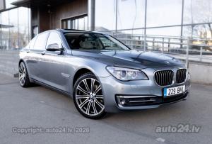 Pelēks BMW 7 Series 2013 Tallina, ar dzinēja tilpumu 3.00 L un nobraukumu 321 tūkst. km par 9999 €, foto  vietnē AUTOMOTO.COM.LV
