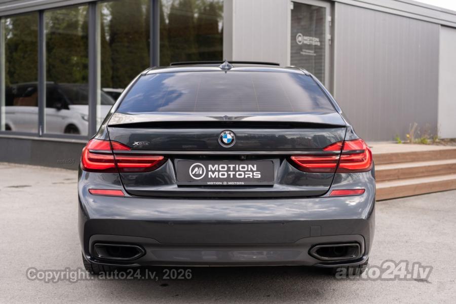 Grey BMW 7 Series 2015 in Tallinn, with an engine capacity of 4.40 L and mileage of 179 thousand km for 24900 €, photo 5 on AUTOMOTO.COM.LV