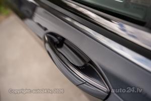 Grey BMW 7 Series 2015 in Tallinn, with an engine capacity of 4.40 L and mileage of 179 thousand km for 24900 €, photo 25 on AUTOMOTO.COM.LV