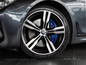 Grey BMW 7 Series 2015 in Tallinn, with an engine capacity of 4.40 L and mileage of 136 thousand km for 29900 €, photo 5 on AUTOMOTO.COM.LV