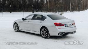 Grey BMW 7 Series 2016 in Tallinn, with an engine capacity of 3.00 L and mileage of 150 thousand km for 29900 €, photo 2 on AUTOMOTO.COM.LV