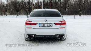 Grey BMW 7 Series 2016 in Tallinn, with an engine capacity of 3.00 L and mileage of 150 thousand km for 29900 €, photo 4 on AUTOMOTO.COM.LV