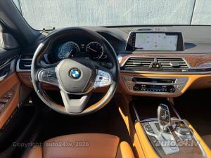 Pelēks BMW 7 Series 2016 Tallina, ar dzinēja tilpumu 3.00 L un nobraukumu 96 tūkst. km par 33495 €, foto 13 vietnē AUTOMOTO.COM.LV