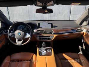 Pelēks BMW 7 Series 2016 Tallina, ar dzinēja tilpumu 3.00 L un nobraukumu 96 tūkst. km par 33495 €, foto 15 vietnē AUTOMOTO.COM.LV