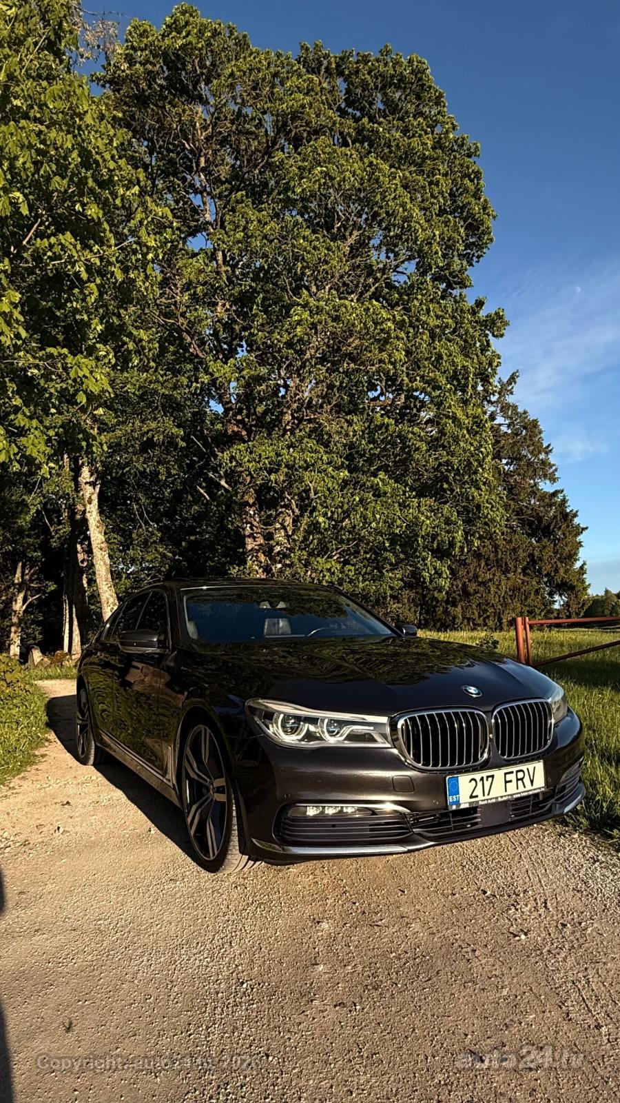Grey BMW 7 Series 2016 in Tallinn, with an engine capacity of 3.00 L and mileage of 251 thousand km for 24750 €, photo 1 on AUTOMOTO.COM.LV